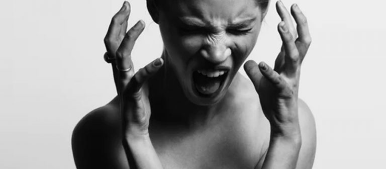 factors-that-contributes-to-faster-aging - Women Daily Magazine