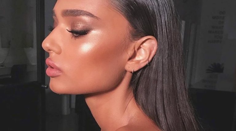 “Dolphin Skin”- The Newest Makeup Trend That Everyone Loves - Women ...